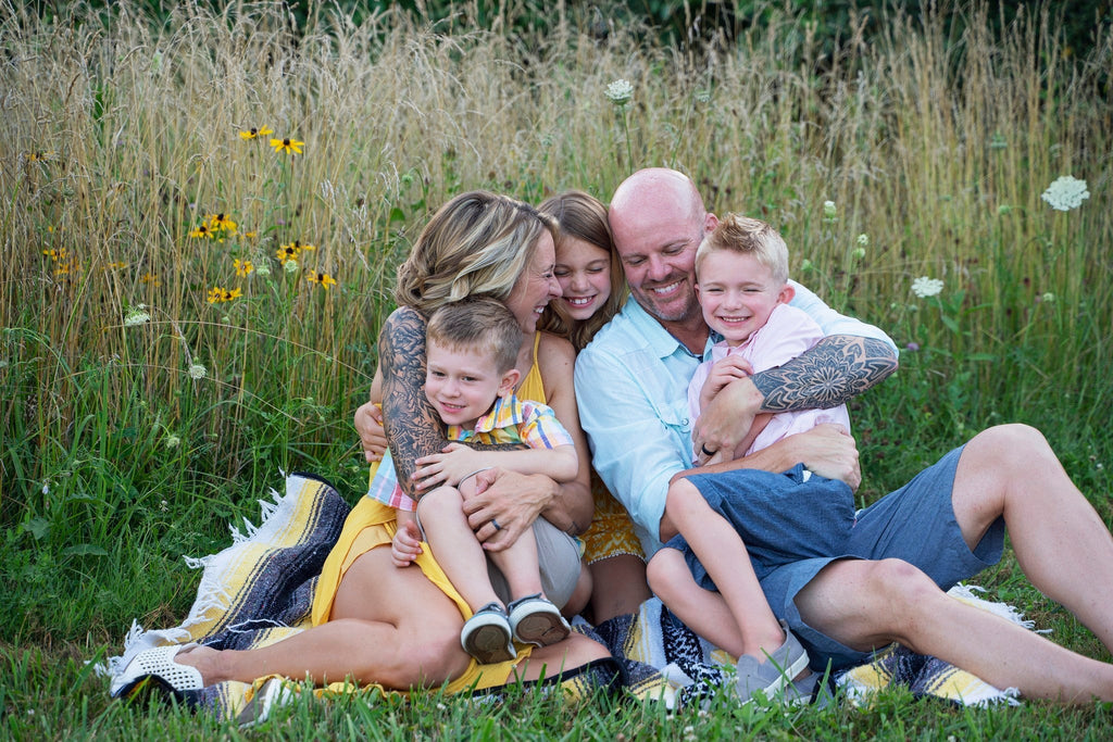 How To Pick A Picture-Perfect Holiday Card Photo | Nation Photo Lab